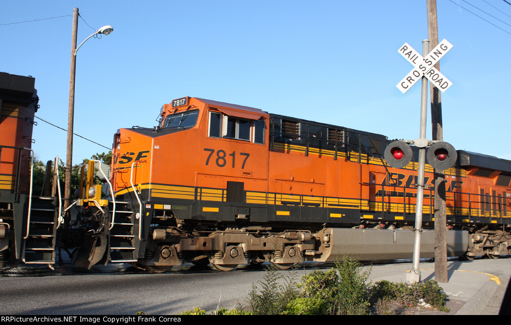 BNSF 7817